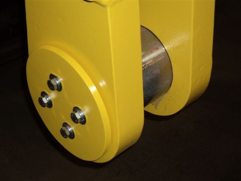 R1600 Rear Frame Lifting Device