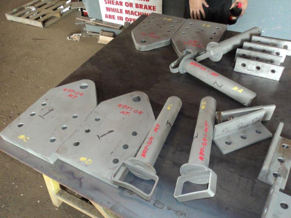 Workstage Pins and link plates