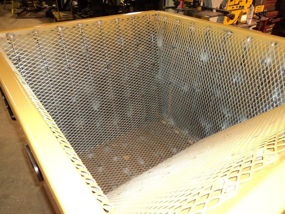 Self Dumping Decanting Bin